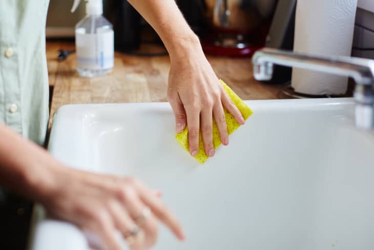 5 Tips to Help You Keep Your Sink Clean Throughout the Day | The Kitchn