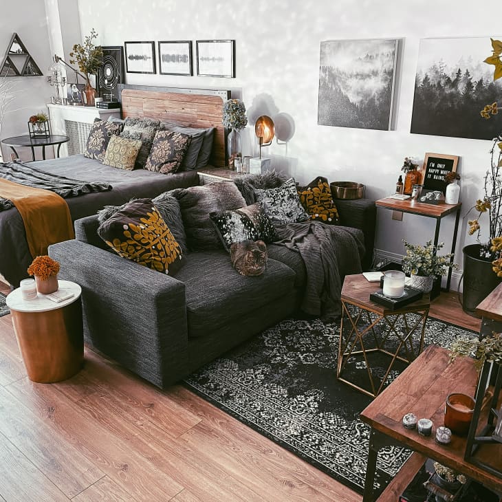 studio flat decoration