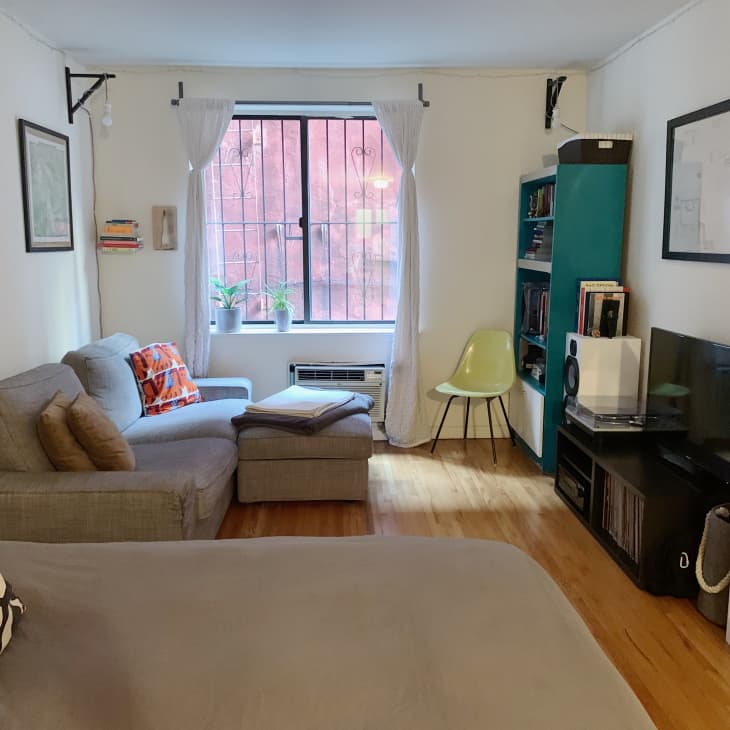 375-Square-Foot Chelsea Studio Apartment Photos | Apartment Therapy