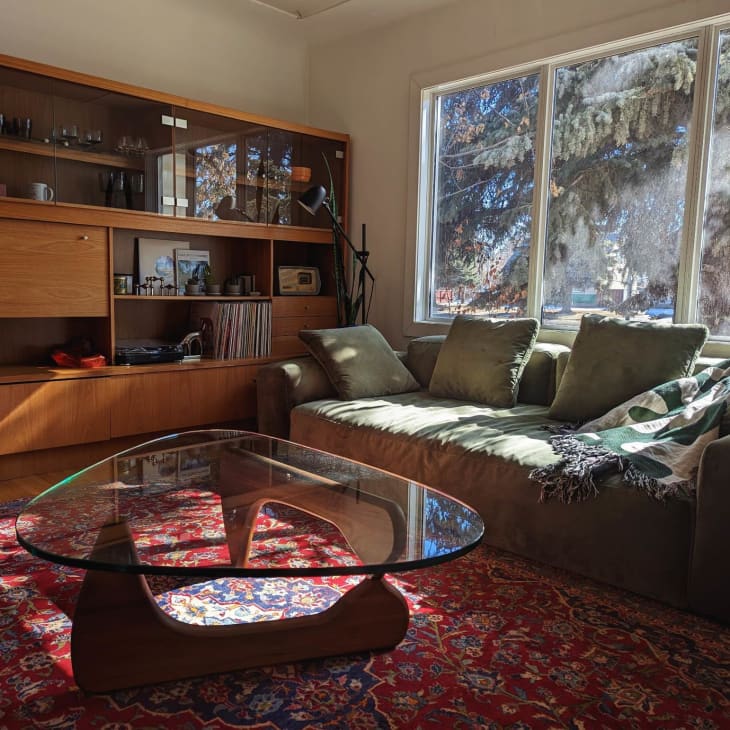 Strawberry Box Style Mid-Century House Tour Photos | Apartment Therapy