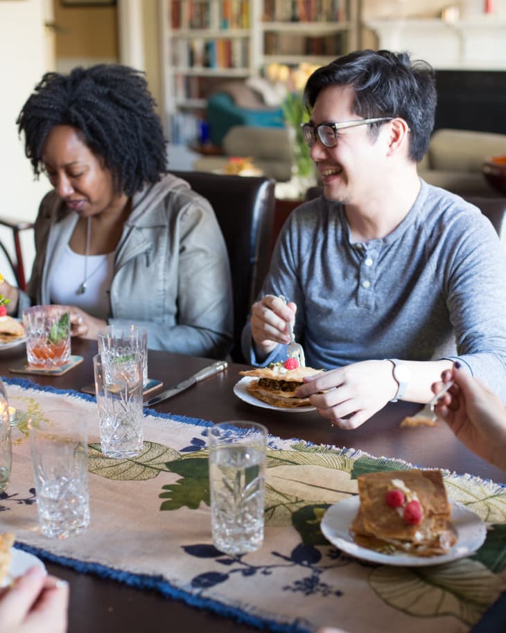 Expert Tips for Avoiding Awkward Conversations with Old Friends | The ...