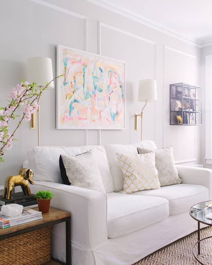 House Tour: A 750 Square Foot Classic Chicago Walk-Up | Apartment Therapy