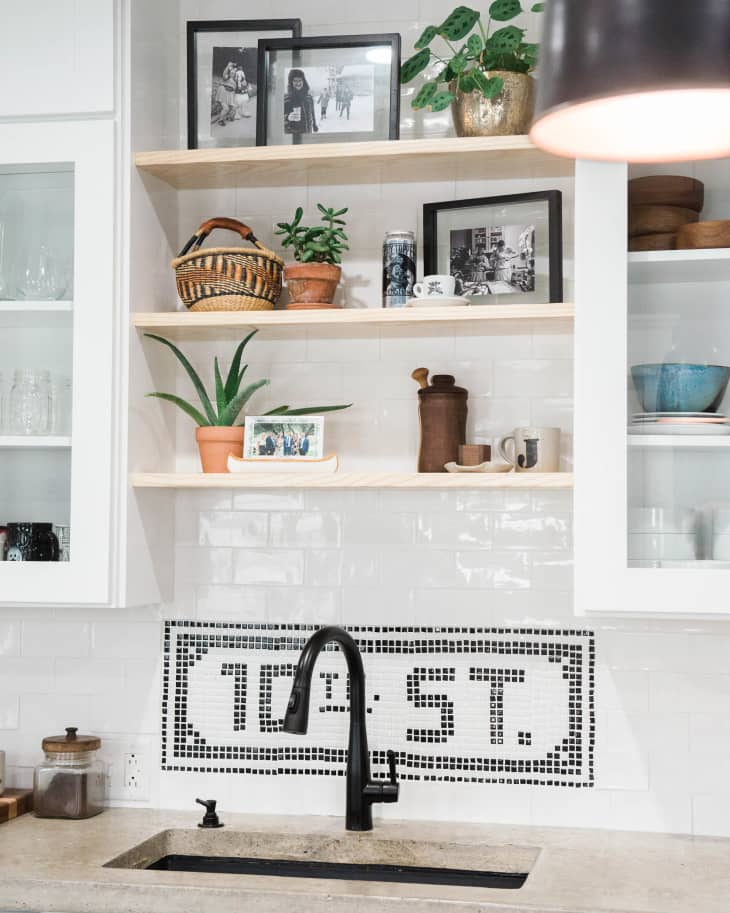 3 Tips from Pro Housekeepers So You Never Go to Bed with a Messy ...