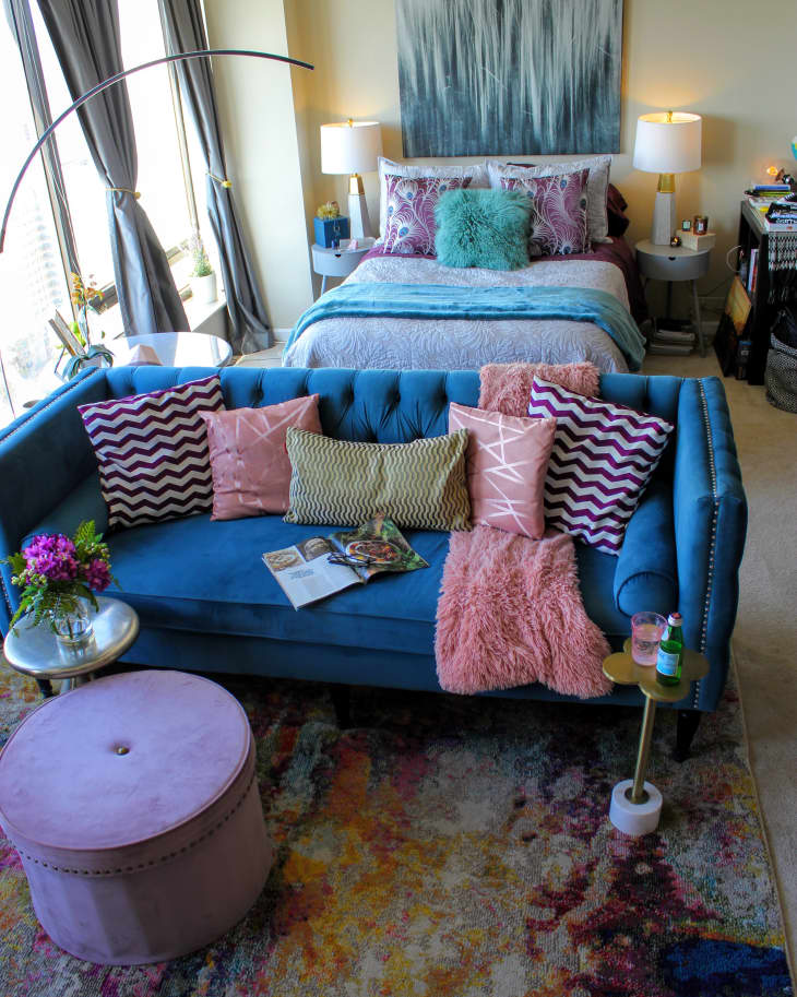 Small Chicago Condo Colorful Decoration | Apartment Therapy