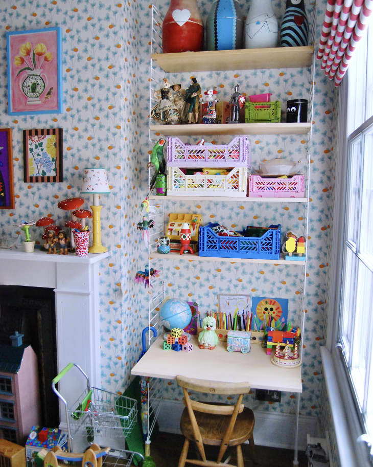 Colorful storage crates online