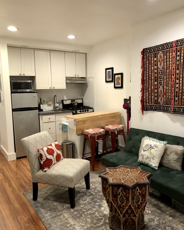 This 250-Square-Foot Studio's Solution for Dividing Space Is Easy and ...