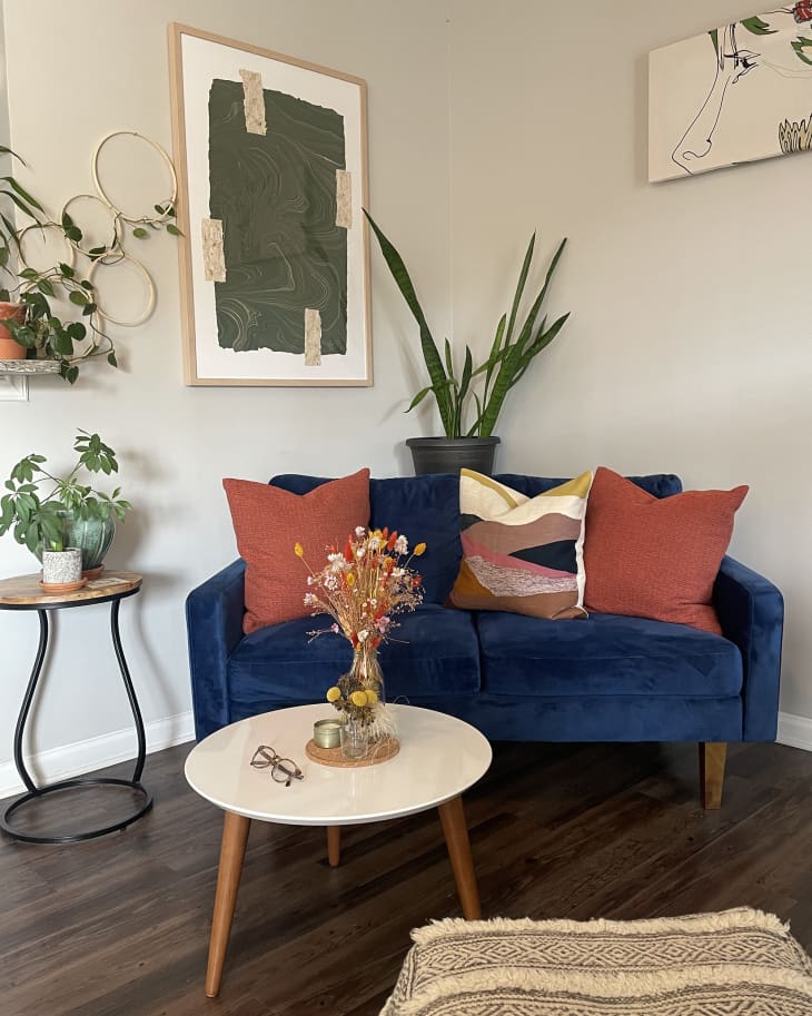 Tour a Small Atlanta Studio With a Clever Room Divider Idea | Apartment ...