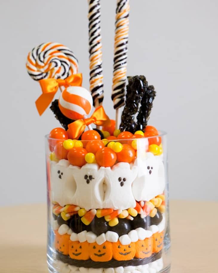 candy jar table decorations