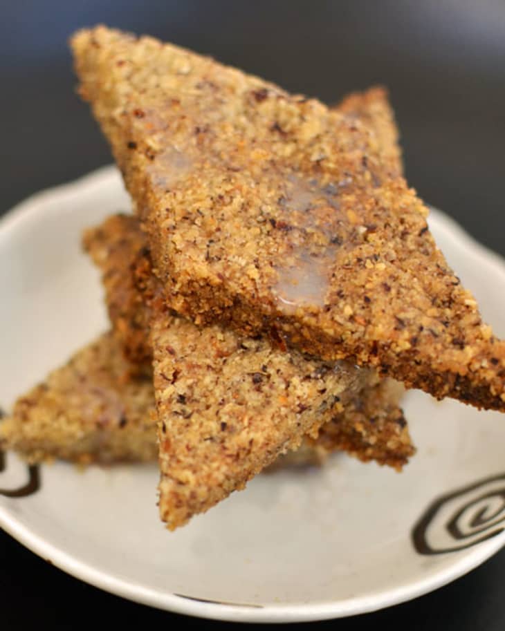 how to cook with hazelnut oil