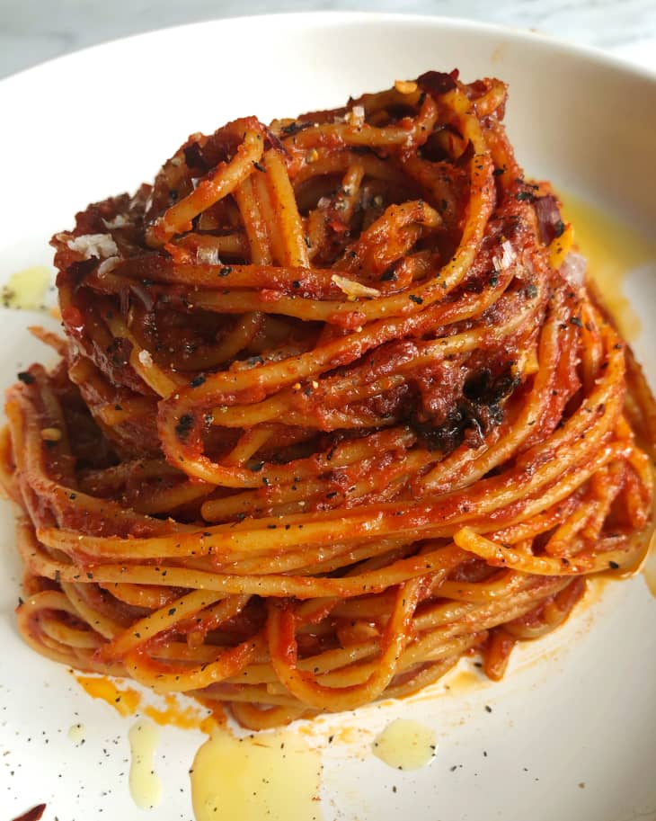 This Viral Spaghetti Recipe Is So Good It Doesn't Even Need Cheese | Cubby