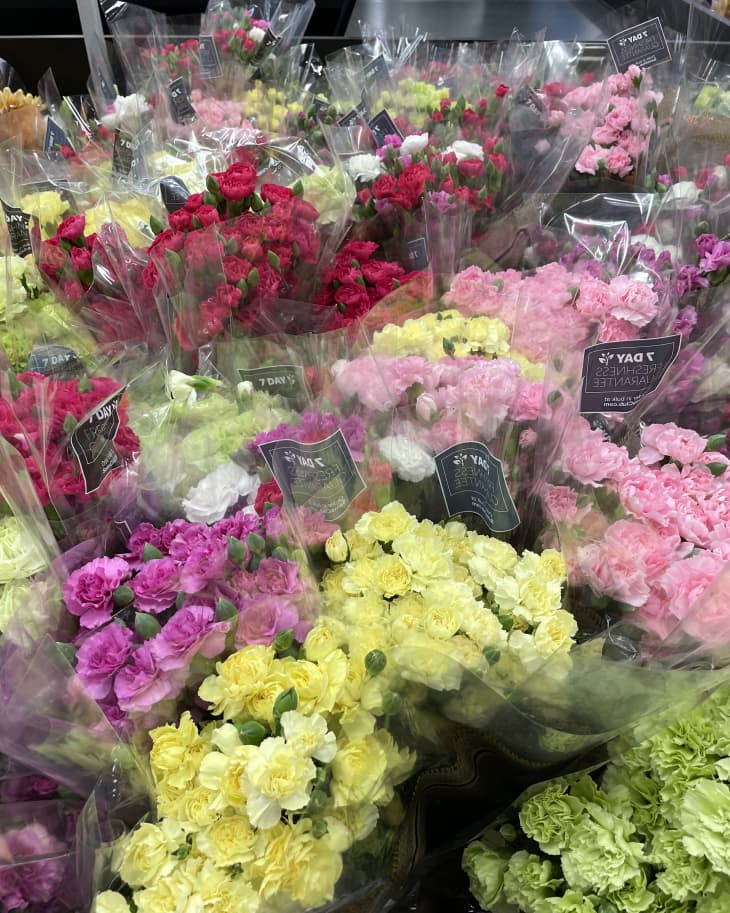 How to Turn Grocery Store Flowers into a Beautiful Bouquet | The Kitchn
