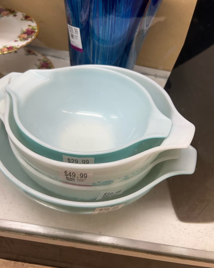 Everything You Need to Know Right Now About Shopping For Vintage Pyrex ...