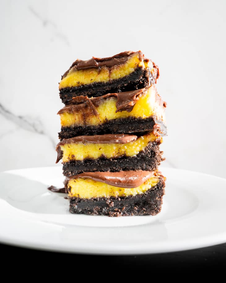 These Chocolate Lemon Bars Are the Perfect Depiction of Spring | The Kitchn