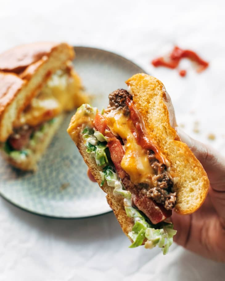 Juicy Lucy Burger Recipe - Pinch of Yum | The Kitchn