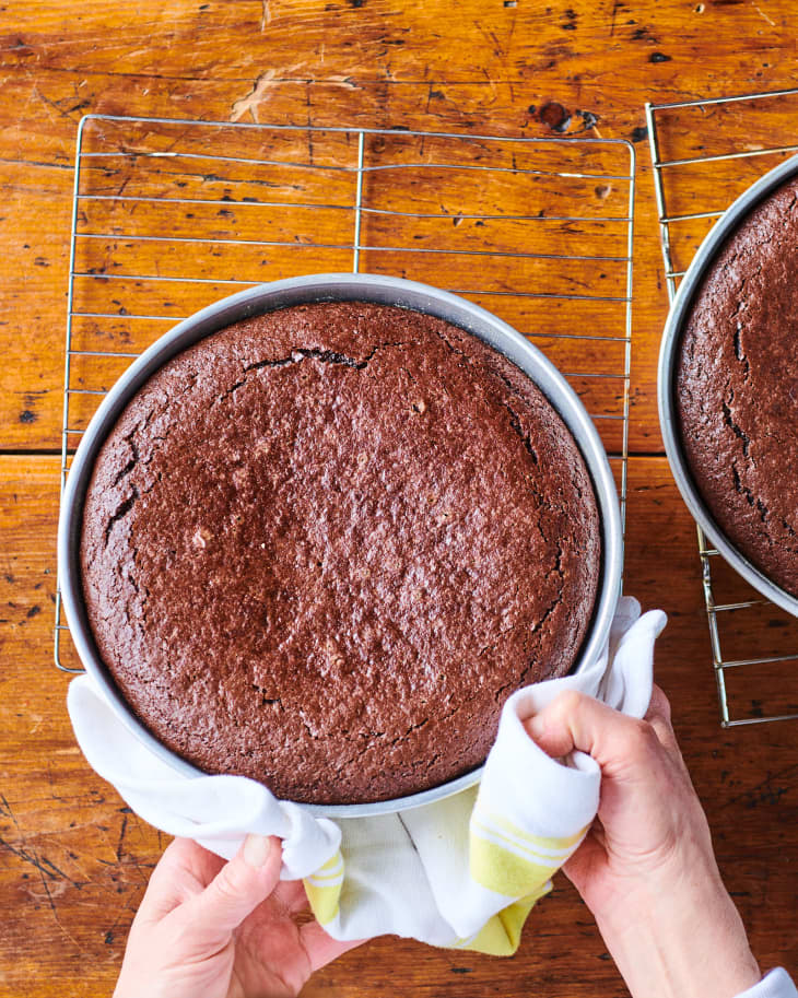 This Simple Hack Will Help You Get Flat Cake Layers Every Time | The Kitchn