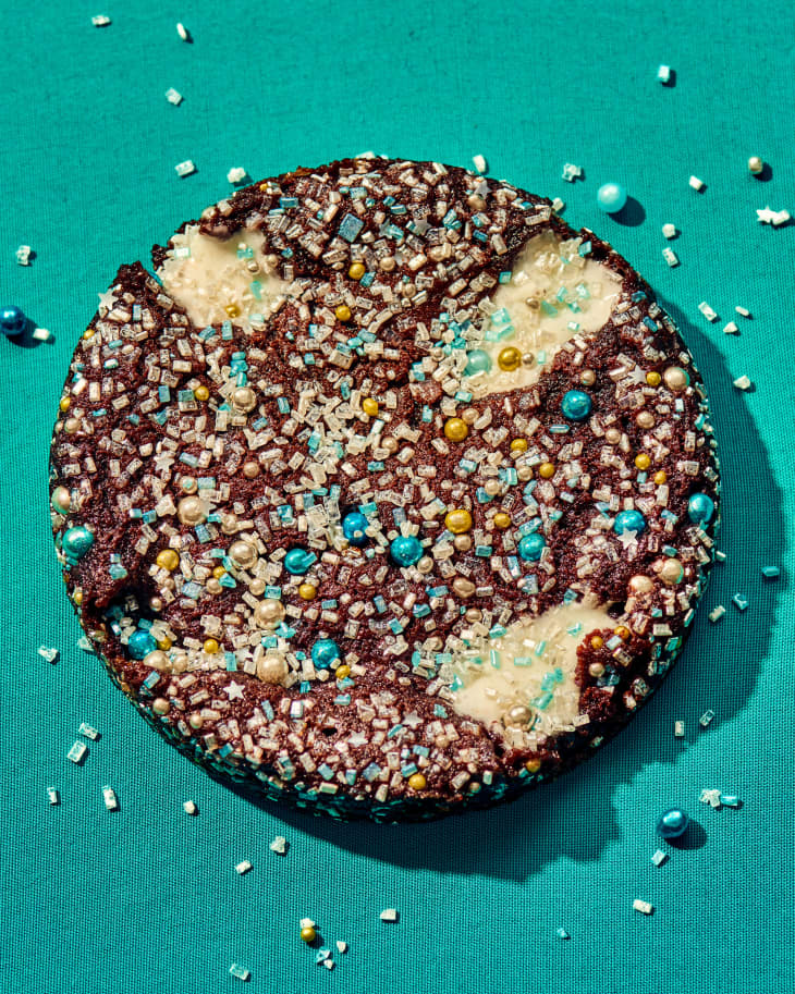 Hot Chocolate Bomb Cookie Recipe | The Kitchn