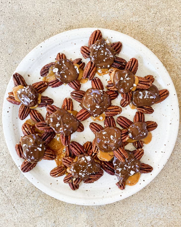 Turtle Candy Recipe (Quick and Easy) | The Kitchn