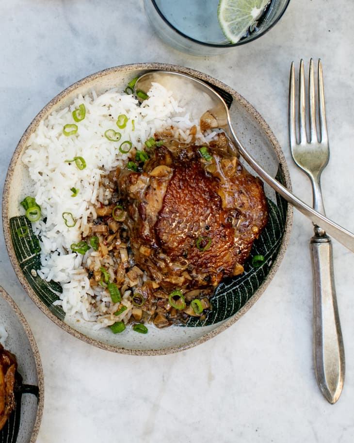 Chicken Adobo with Coconut Milk (Adobo sa Gatâ) | Kitchn | yummyumm in ...