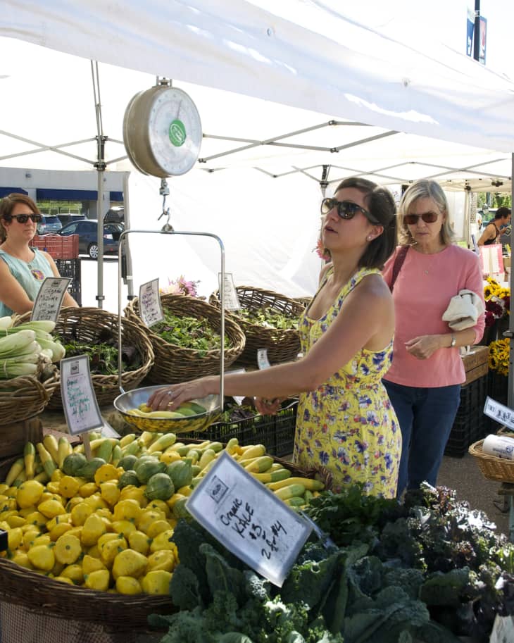 6 Ways to Maximize Your Trip to the Farmers Market | The Kitchn