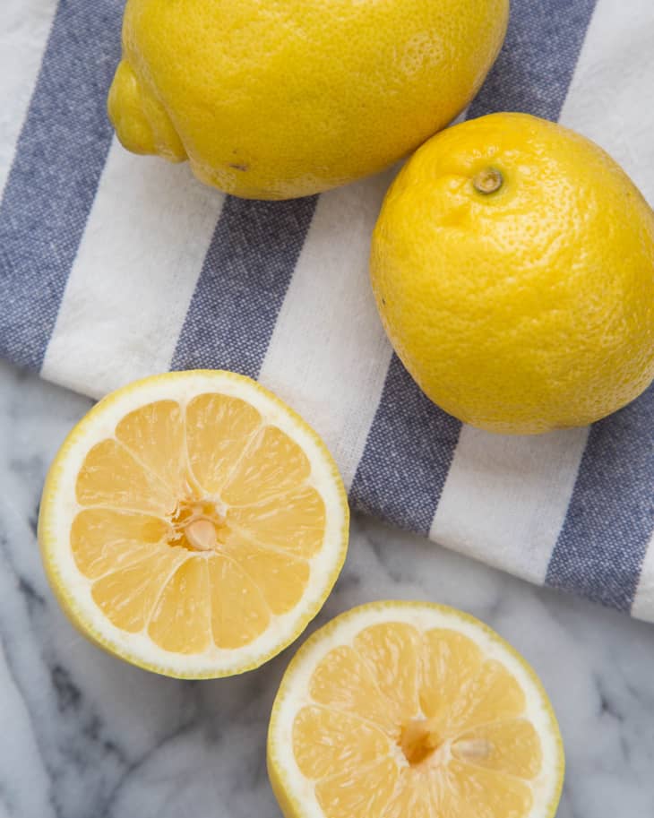 The Ingenious Lemon-Squeezing Hack I've Been Completely Overlooking ...