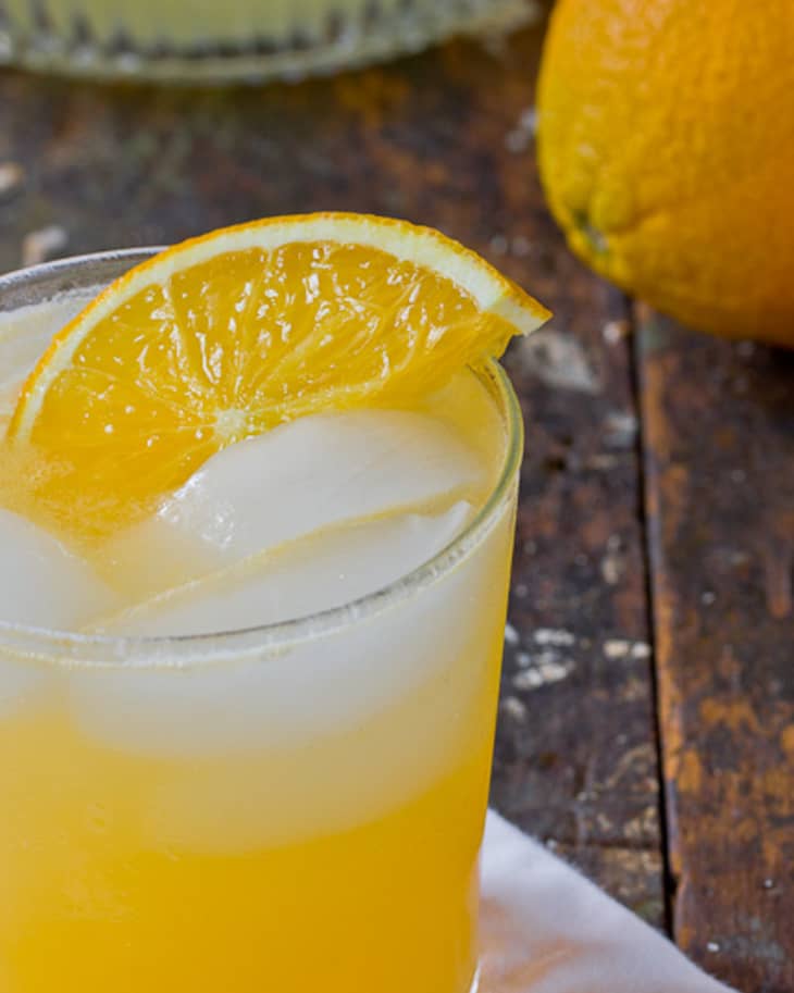 Classic Cocktail Recipe: The Screwdriver | The Kitchn