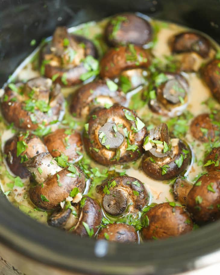 Slow Cooker Garlic Mushrooms – Damn Delicious | The Kitchn