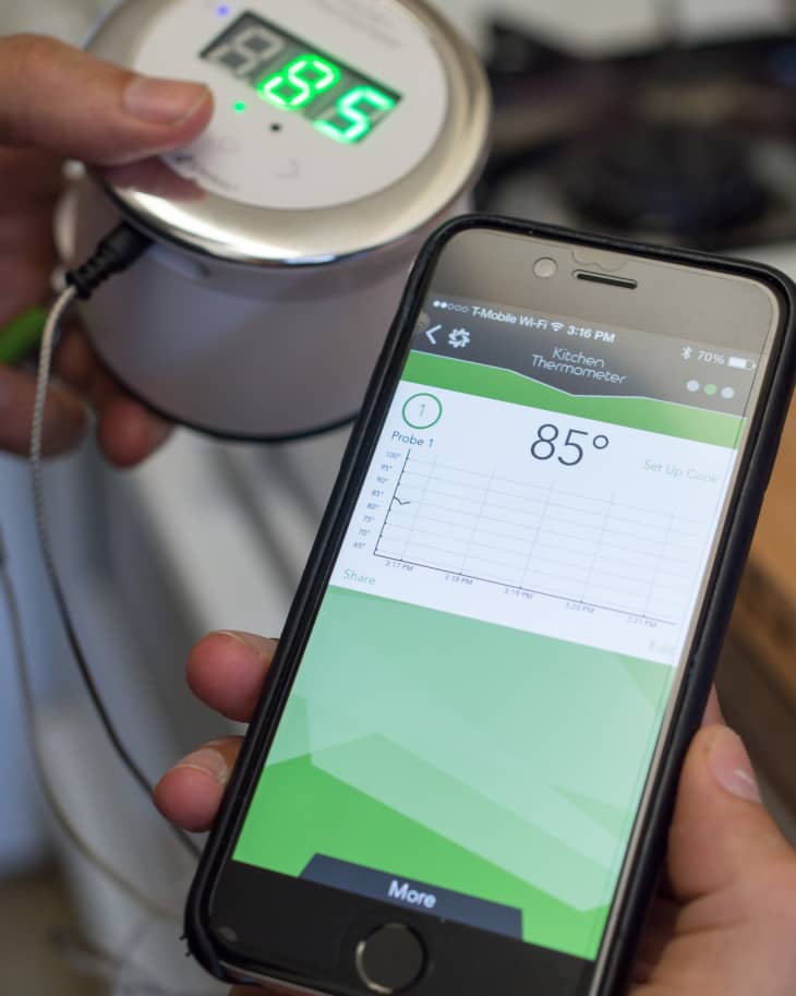 The iDevices Kitchen Thermometer Will Ping You When Dinner Is Ready ...