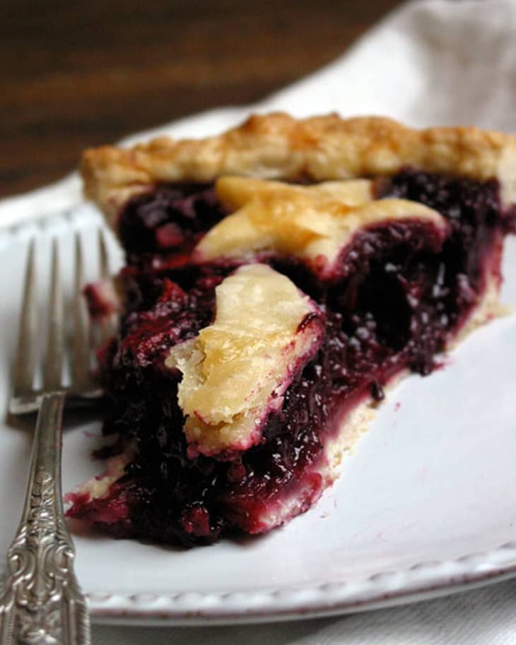 Recipe: Apple-Blackberry Pie with Ginger | The Kitchn