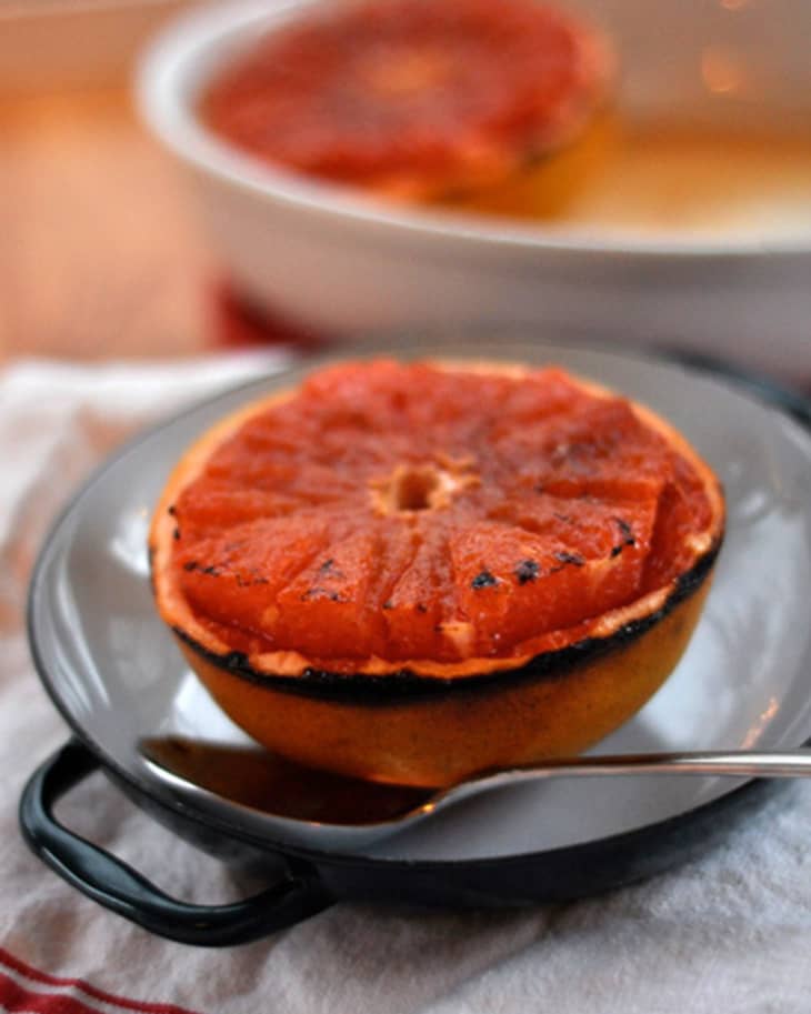 Breakfast Recipe: Broiled Grapefruit with Cinnamon Sugar | The Kitchn