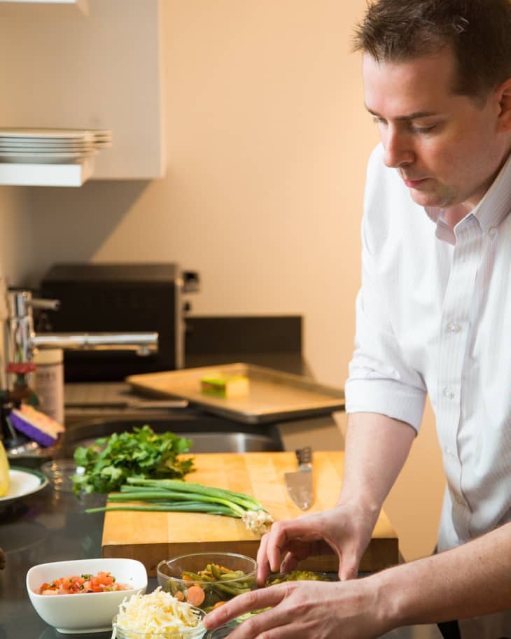 Do You Know What It Means to “Work Clean” in the Kitchen? | The Kitchn