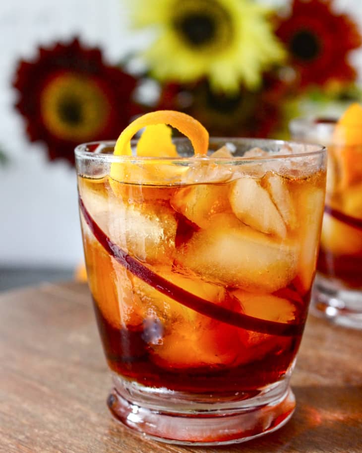 Three-Ingredient Cocktail Recipe: The Black Lily Cocktail | The Kitchn