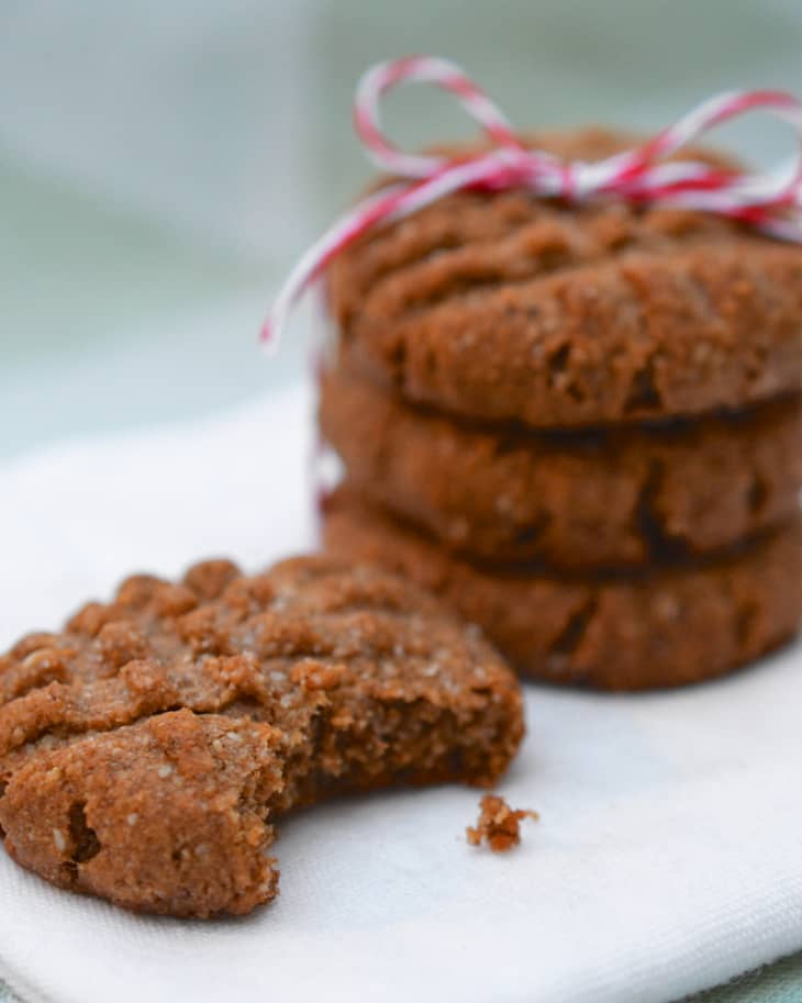 Recipe: Chewy Almond Spice Cookies (Gluten-Free and Vegan!) | The Kitchn