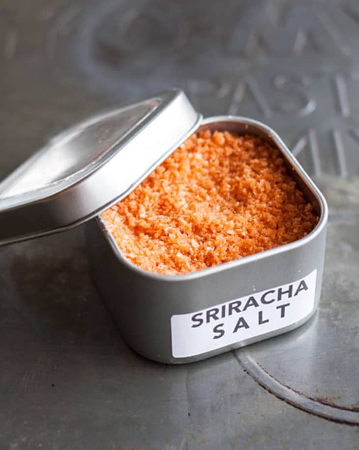 Some Zing for Your Plate! Sriracha Salt | The Kitchn