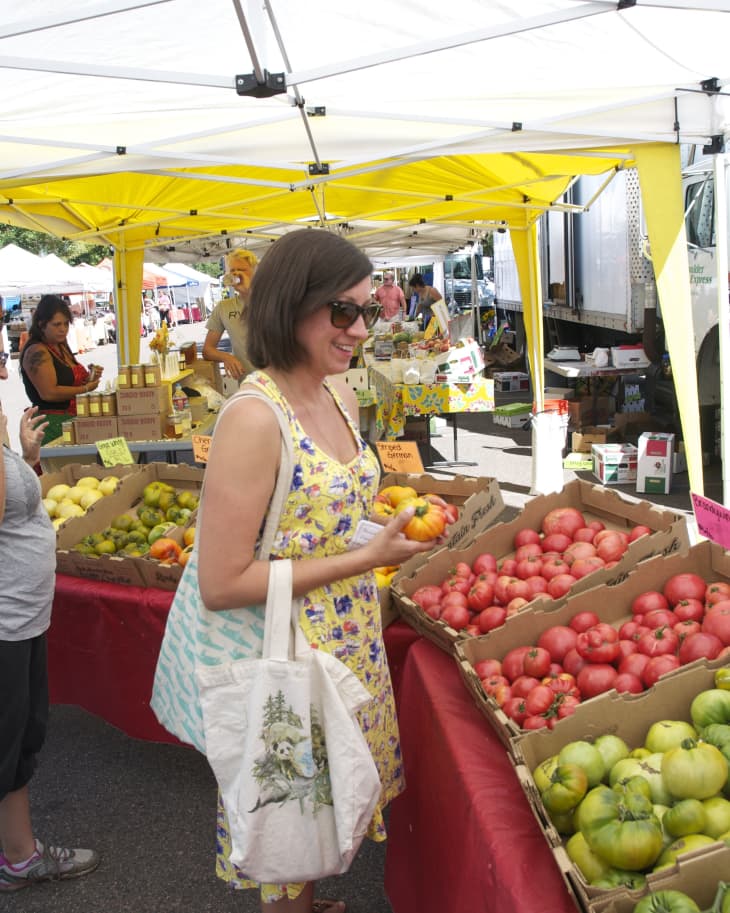 Our Favorite Bags for Shopping at Farmers Markets | The Kitchn