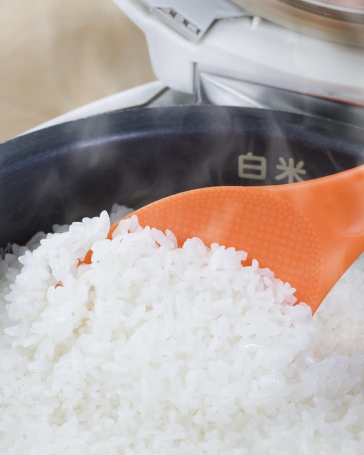 Yes, the Paddle That Came with Your Rice Cooker Has a Purpose | The Kitchn