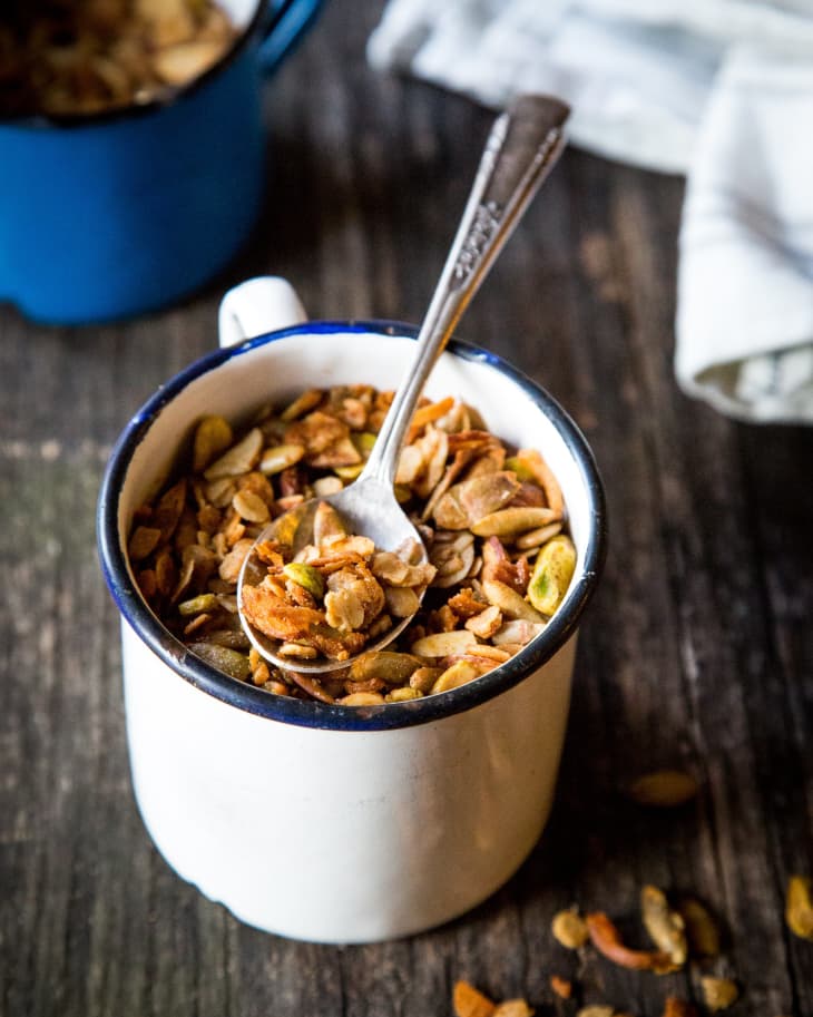 Cardamom Pods: Which Color to Choose? | The Kitchn