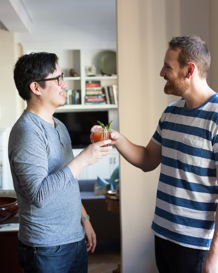 What Do You Do When People Are Late to a Dinner Party? | The Kitchn