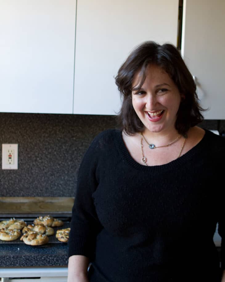 Deb Perelman’s Tiny Smitten Kitchen Rental | The Kitchn