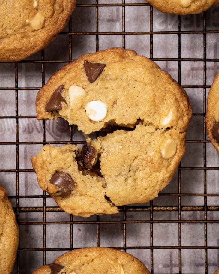 I Tried Mama Kelce’s "Famous" Cookies and I Get Why Travis Loves Them ...