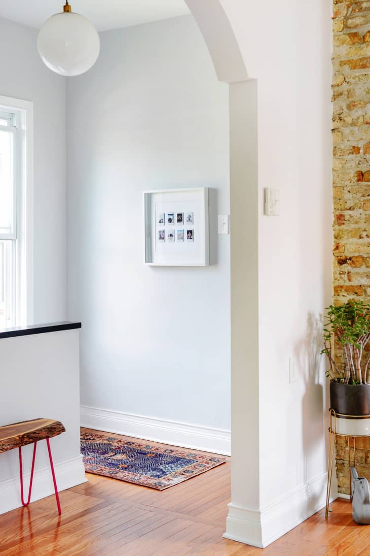 Fun Stylish Photo Displays | Apartment Therapy