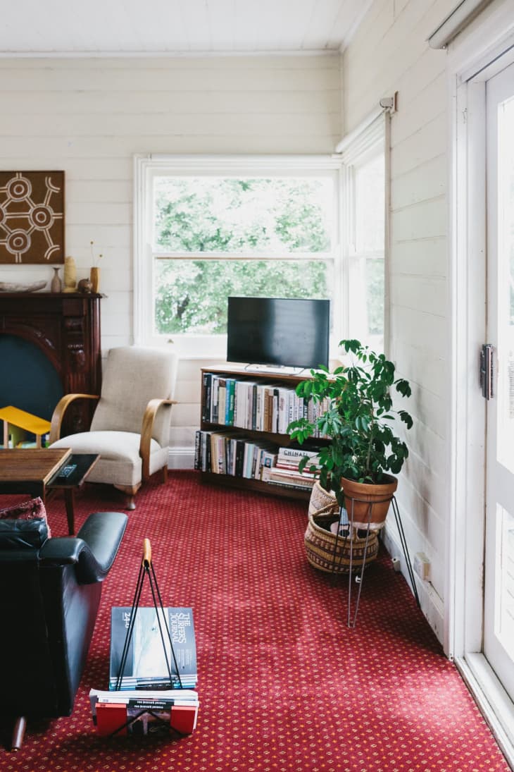 One Incredibly Easy Way to Deal With an Unchangeable Home Feature ...