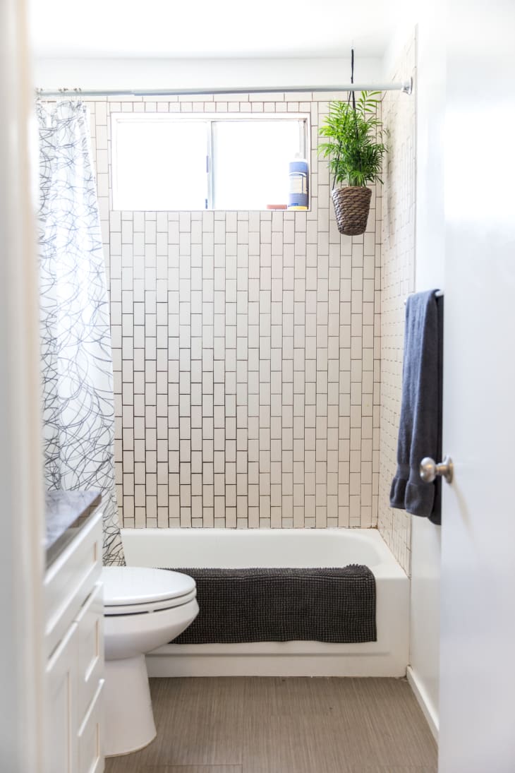 I Tried the BOOMJOY Scrub Brush to Clean My Shower | Apartment Therapy