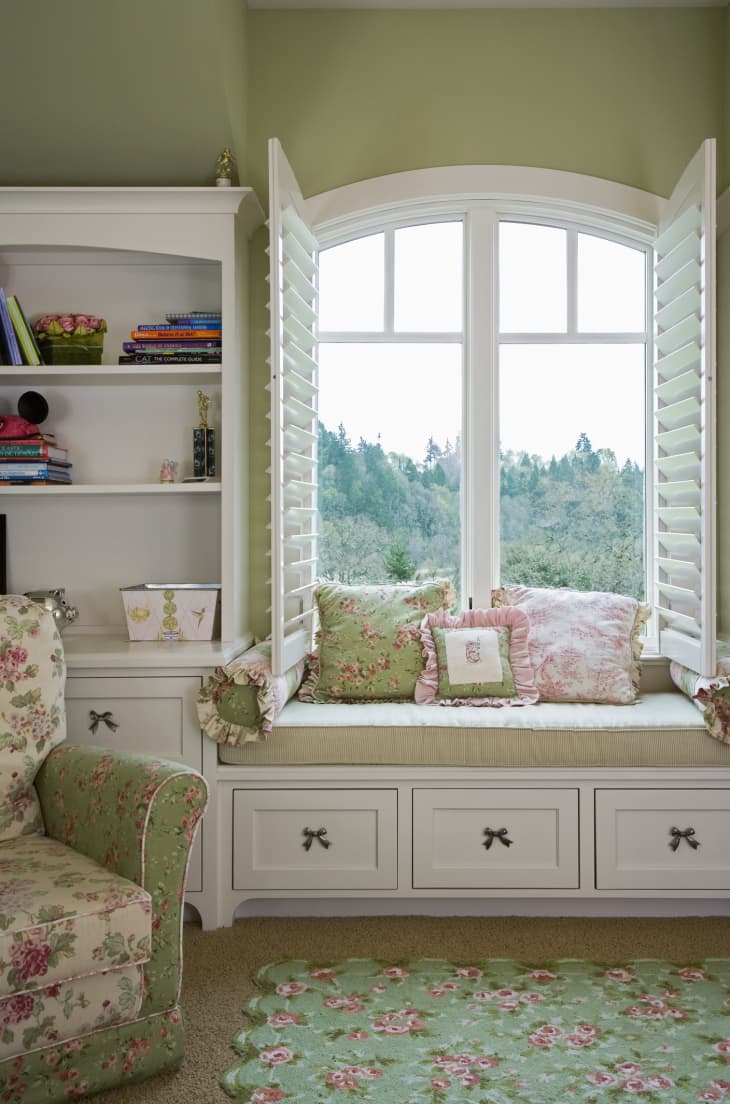 The Modern History of Ruffles in Home Decor | Apartment Therapy