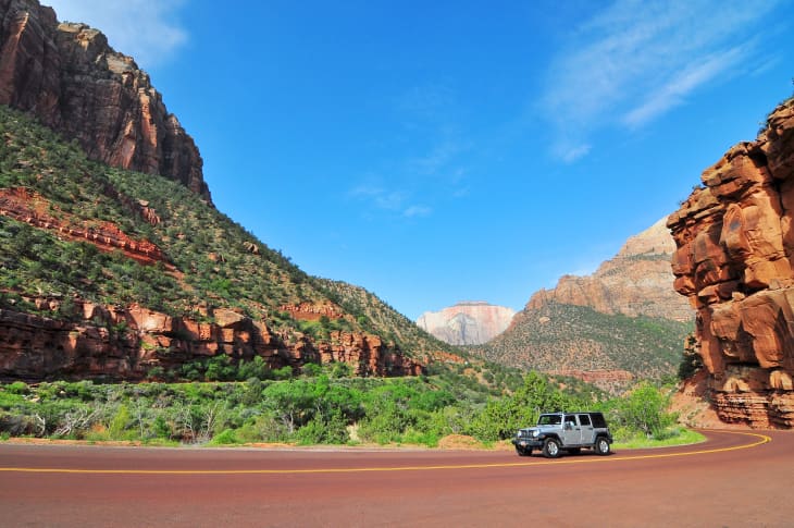 5 Epic Road Trip Maps That Tackle a Lifetime of Sightseeing in One Go ...