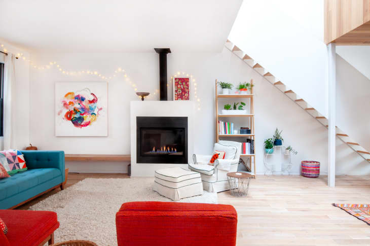 20 Modern Fireplace Ideas from Real Homes That Are So Chic | Apartment ...