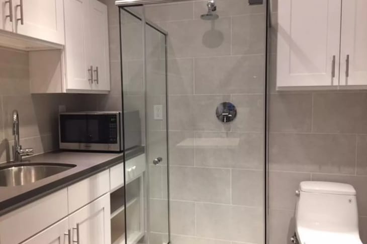 This Ridiculously Tiny San Francisco Studio Has a Bathroom in the ...