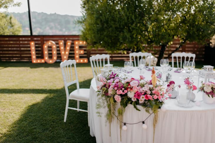 Wedding Planners on the Worst Wedding Decor Trends | Apartment Therapy