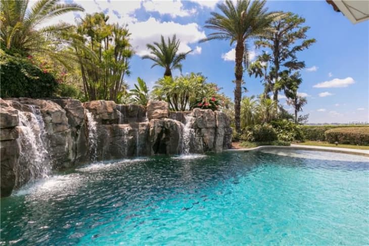 Best Celebrity Pools | Apartment Therapy