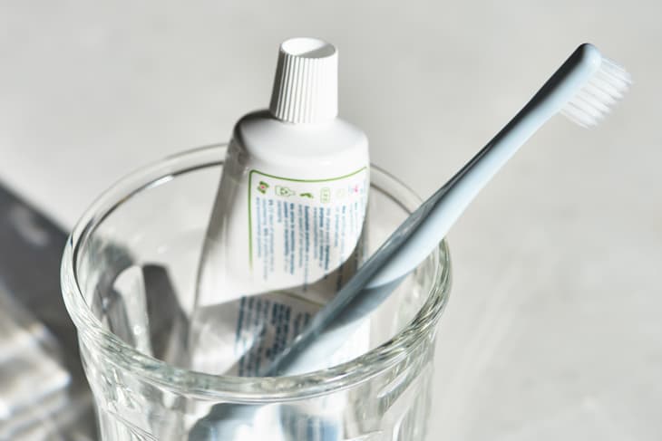 A Smart Way to Recycle Old Toothbrushes for Cleaning | Apartment Therapy