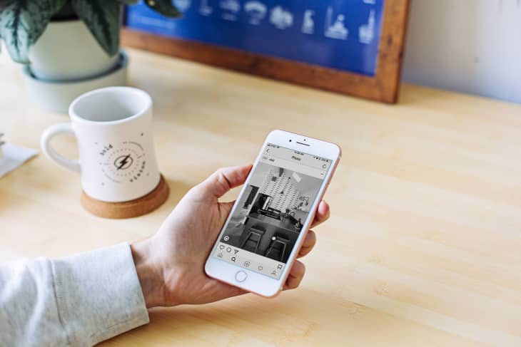 How Grayscale on iPhone Can Make It So Much Less Addictive | Apartment ...